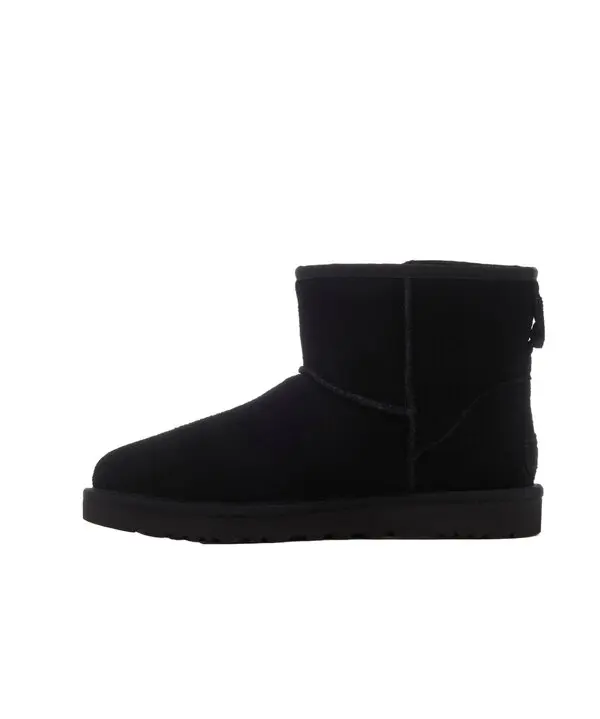 UGG Classic Mini Bailey Ankle Boots