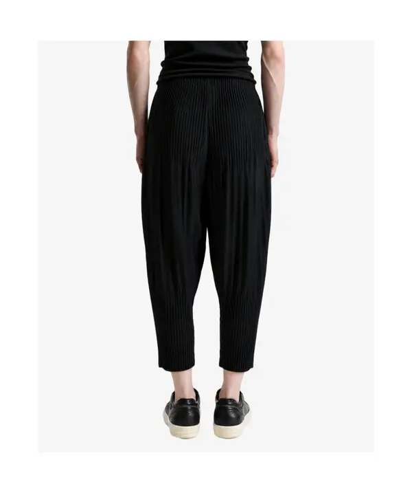 Issey Miyake Pleated Cropped Trousers