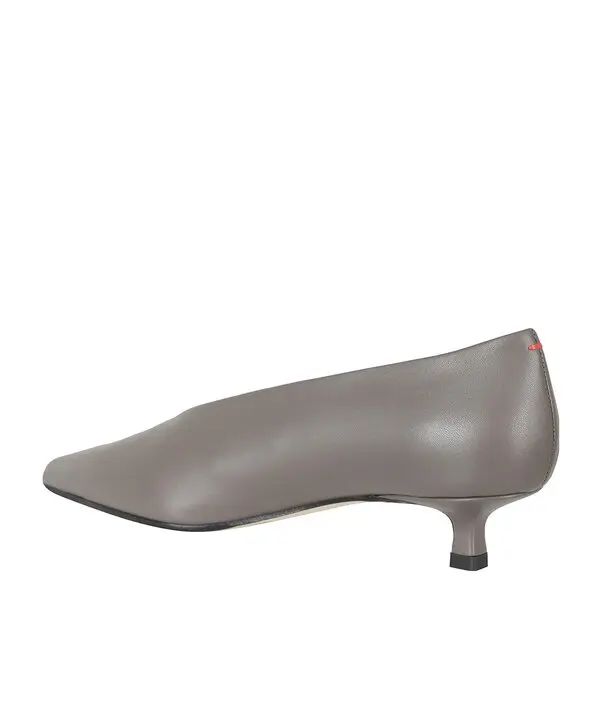 AeydĒ Pointed-toe Low-heeled Shoes