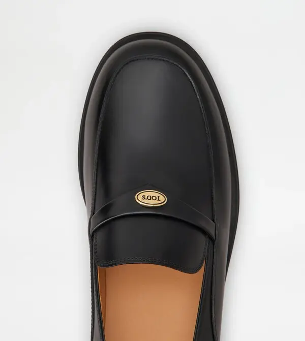 TOD'S Round-toe Loafers