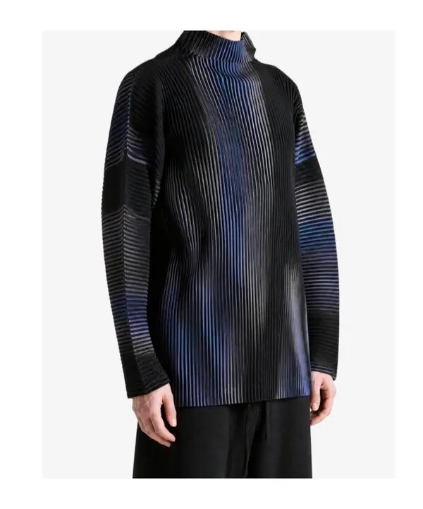 Issey Miyake Blend Of Lights Pleated Top - Blue