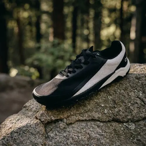 NOTACE Yama 1 Trail Running Shoe - Black/white