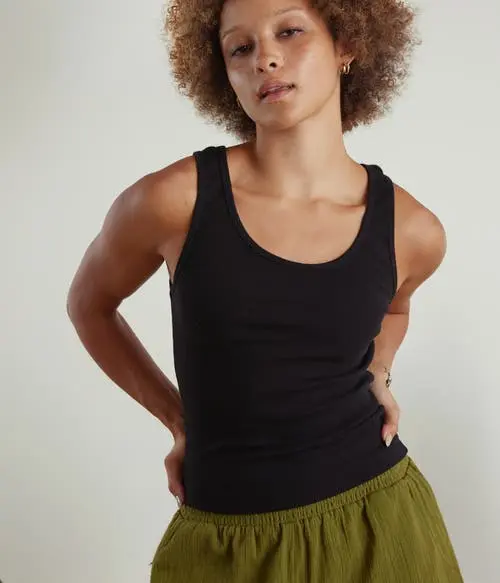 KNOWN SUPPLY Garnet Tank - Black