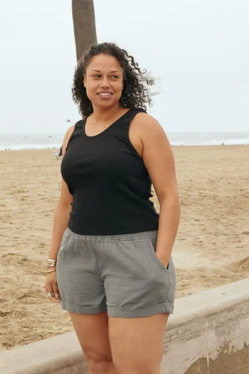 KNOWN SUPPLY Garnet Tank - Black