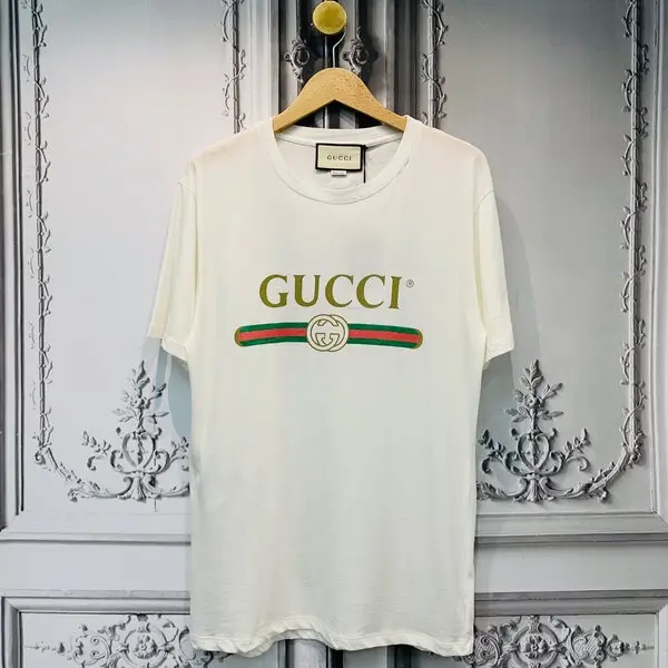 Gucci Oversized Cotton T-shirt With Retro Logo - White