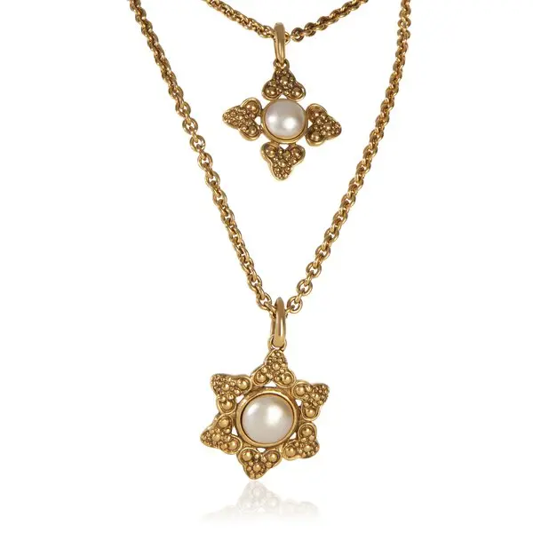 Chanel Gold-plated Faux Pearl Pendant Necklace - Gold_plated