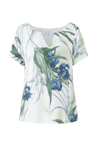 CONQUISTA Print Top With V Neck Detail