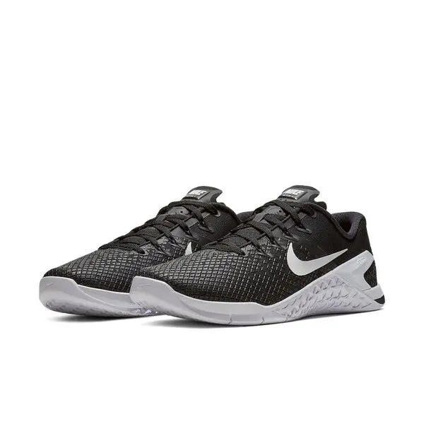 Nike Metcon 4 Athletic Sneakers - Black/white