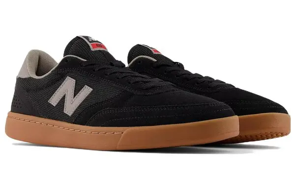 NEW BALANCE Numeric 440 Low Top Sneakers - Black/grey/gum