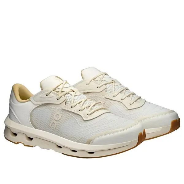 On Cloudzone Moon Sneakers - Ivory/putty