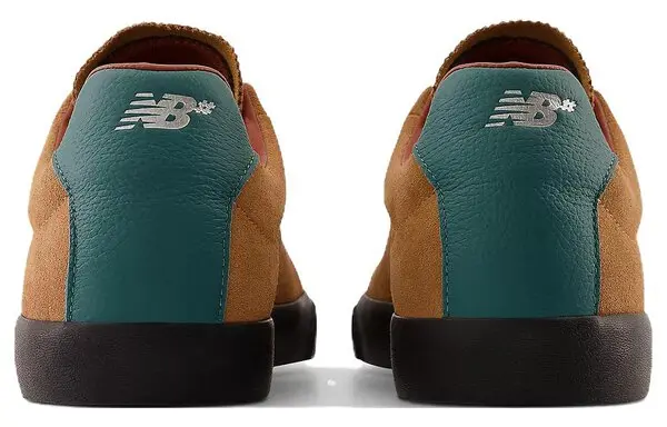 NEW BALANCE Numeric 22 Skate Shoes