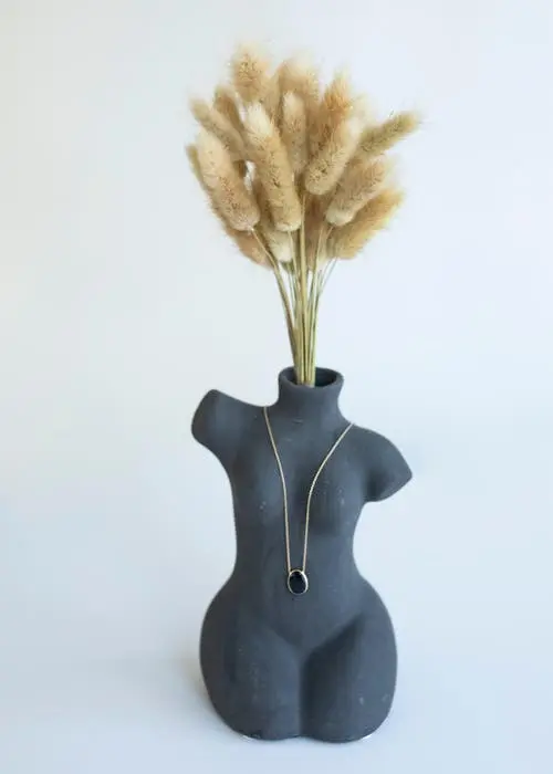 ZUVAN Eclipse Necklace