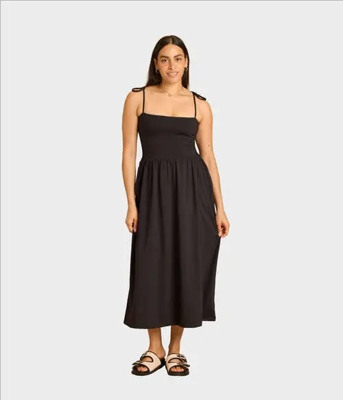 KNOWN SUPPLY Scarlett Dress - Black