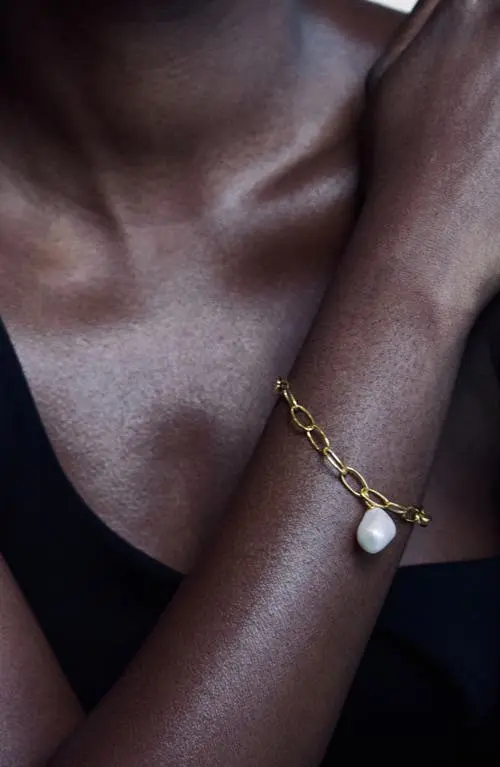 KELLERY Baroque Pearl Drop Bracelet