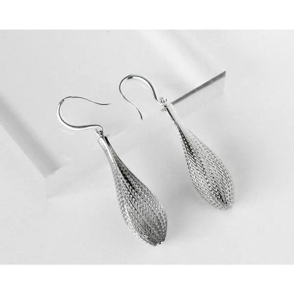 LAMINAR JEWELRY Flow Small Drop Earrings - Silver
