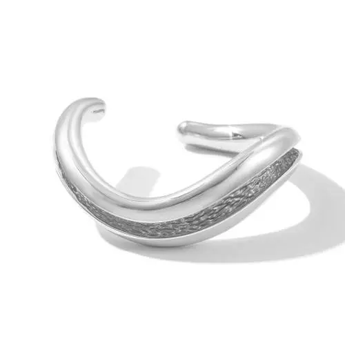 LAMINAR JEWELRY Currents Chunky Cuff Bracelet - Silver