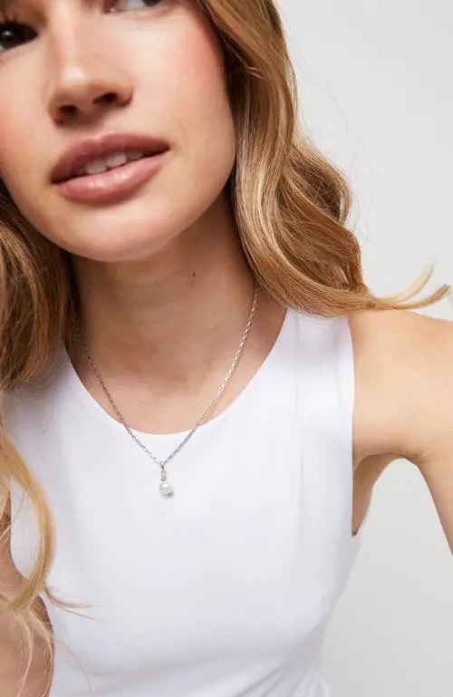 UNODE50 Plated Charm With Pearl