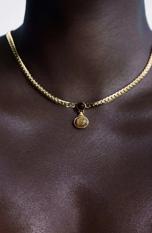 KELLERY Aura Vintage Pendant Necklace