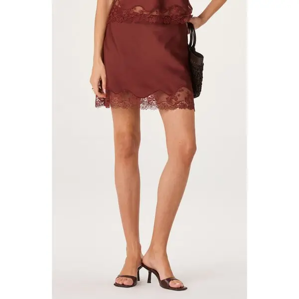 Astr The Label Yulissa Lace Hem Miniskirt - Rust