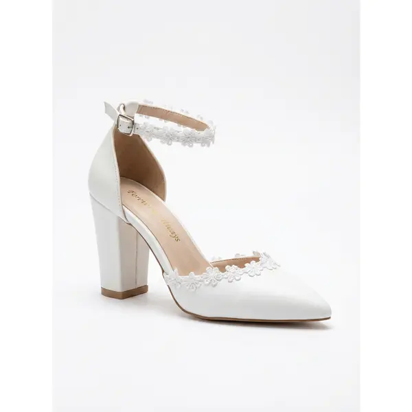PROLOGUE SHOES Alisa Block Heel Bridal Pointed Toe Pump - Ivory
