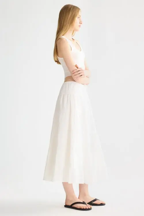 OROLAY Bouquet Linen Skirt - White
