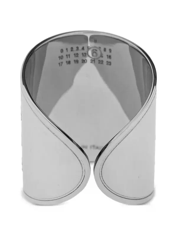 MAISON MARGIELA Souvenir Logo Engraved Wide Ring