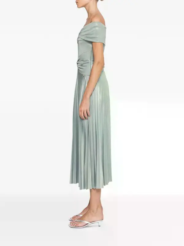 NISSA Off-shoulder Pleated Midi Dress