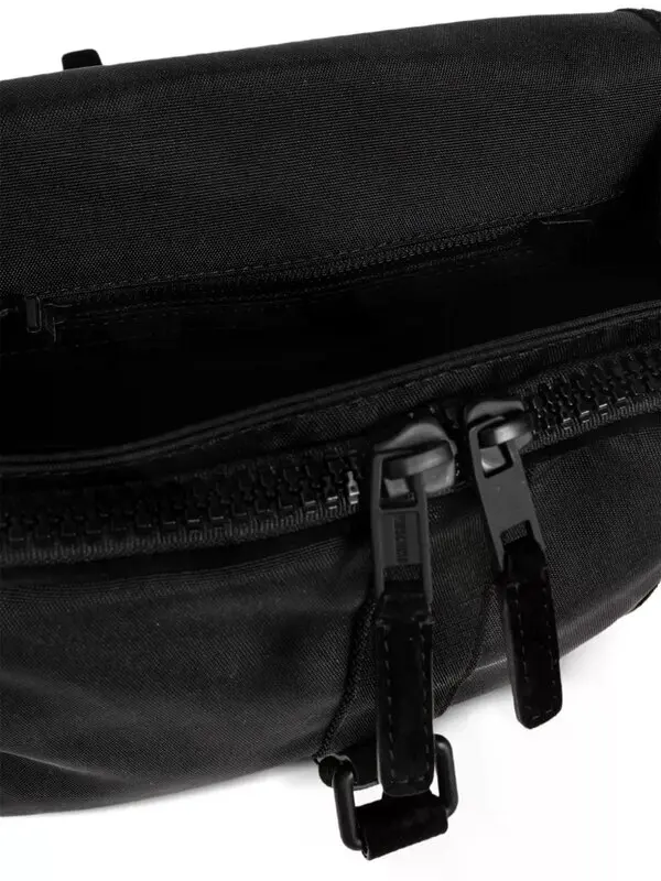 Moschino Logo-plaque Messenger Bag