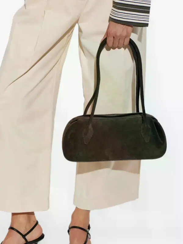 Yuzefi Oyster Shoulder Bag