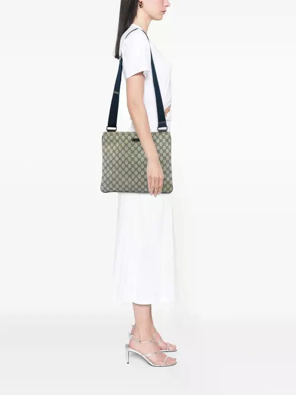 Gucci Gg Supreme Crossbody Bag