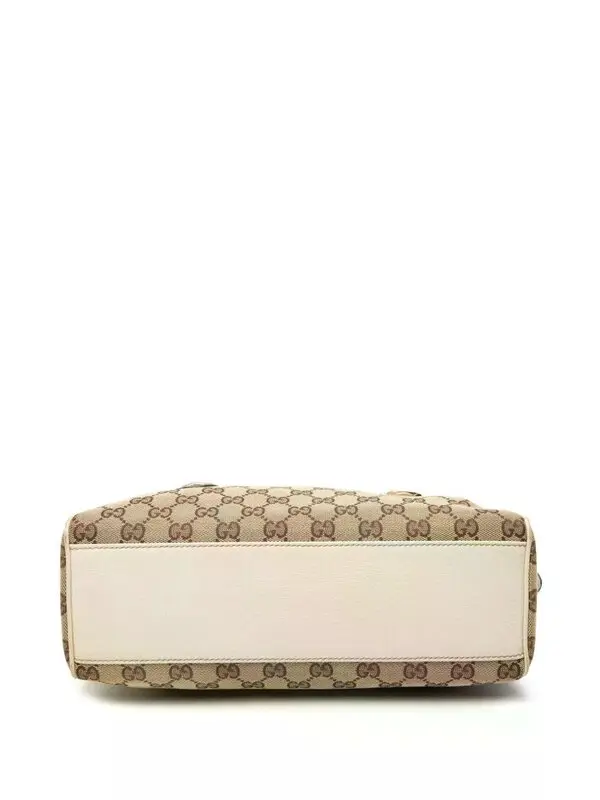 Gucci Gg Canvas Charmy Boston Bag - White
