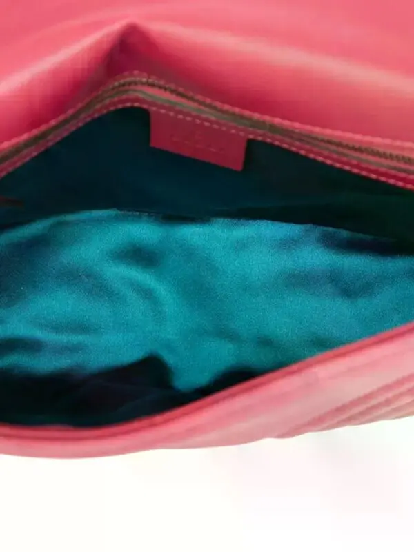 Gucci 2000-2015 Medium Gg Marmont Matelasse Velvet Shoulder Bag - Pink