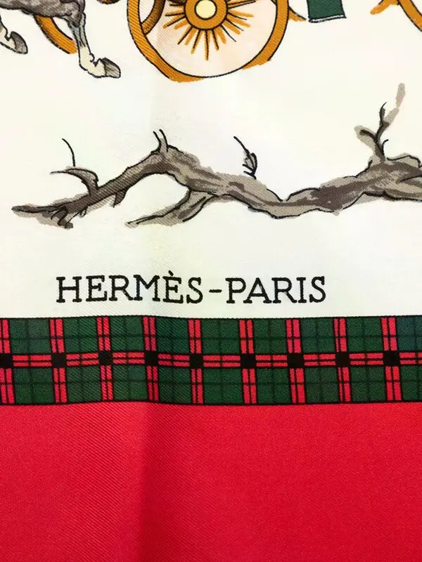 Hermès 1975 L Hiver En Poste Silk Scarf 90 Scarves - White