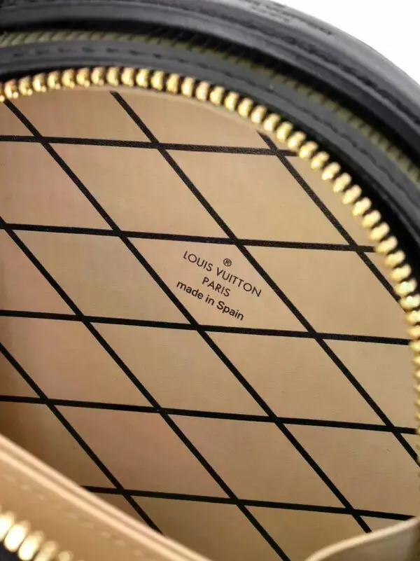 LOUIS VUITTON Epi Leather Petite Boîte Chapeau Bag - Green