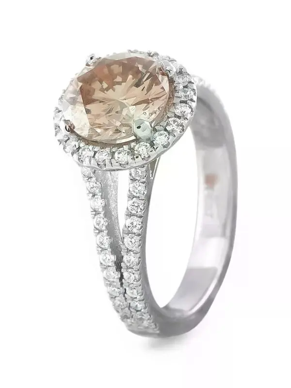 LB EXCLUSIVE Diamond Halo Ring