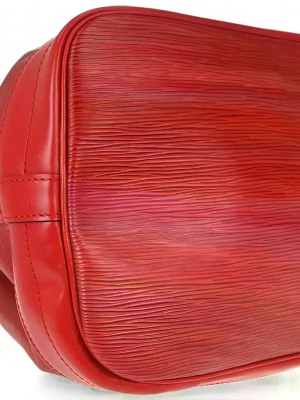 LOUIS VUITTON Bucket Bag - Red