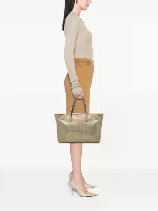 Gucci Large Gg Imprimé Tote Bag - Gold
