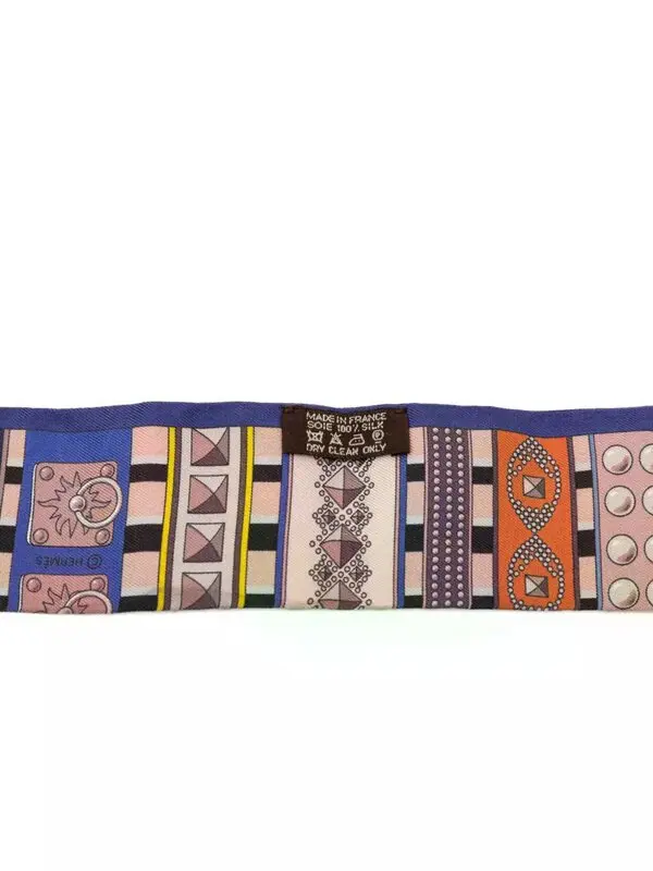 Hermès 2000-2026 Colliers De Chiens Silk Twilly Scarf Scarves