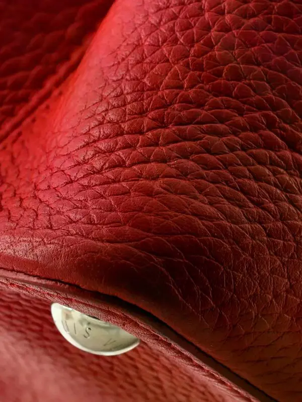 LOUIS VUITTON Capucines Bag Leather Pm Satchel - Red