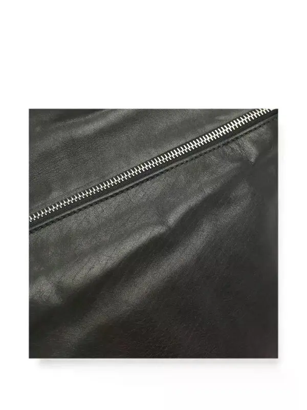 Prada Calf Leather Messenger Bag With Buckle Fastening - Black