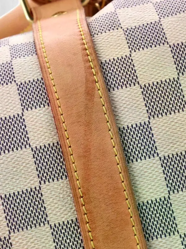 LOUIS VUITTON Keepall Bandouliere Damier 55 Travel Bag - White