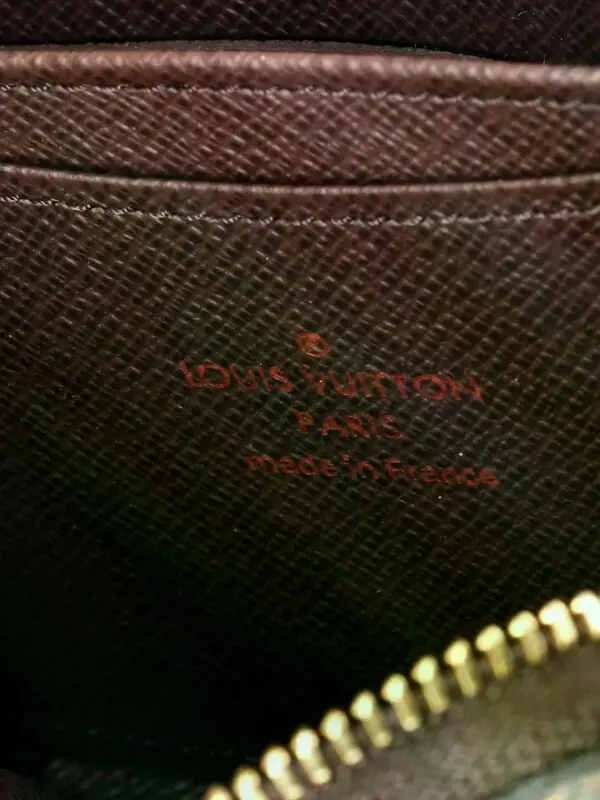 LOUIS VUITTON Zippy Coin Purse Damier Pouch