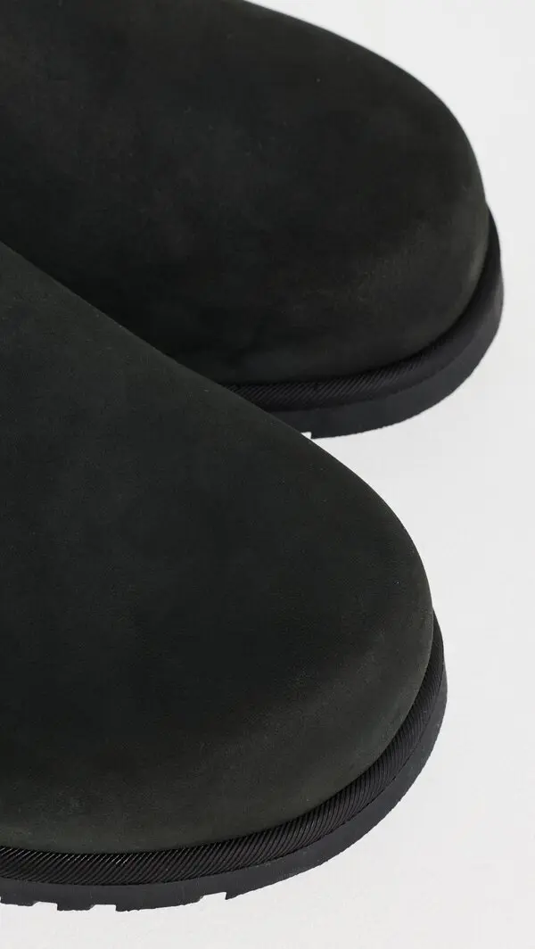 UGG Otzo Clogs - Black