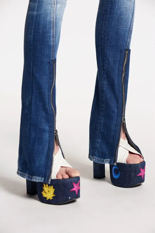 Dsquared2 Medium Vintage Wash Trumpet Cargo Jeans With Zipped Cuffs