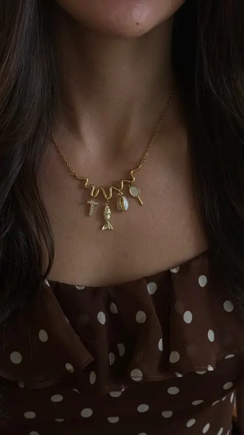BEADS BY TARA Contour Charm Necklace