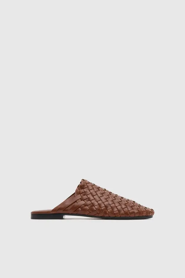 ST. AGNI Woven Leather Loafer - Chestnut