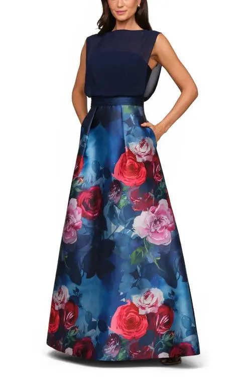 KAY UNGER Eileen Sleeveless Mixed Media Gown