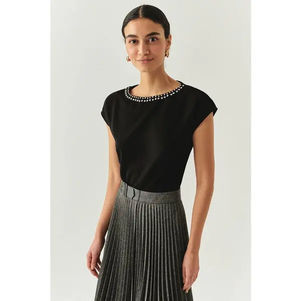 EXQUISE Scout Dropped Shoulder Knit Blouse - Black
