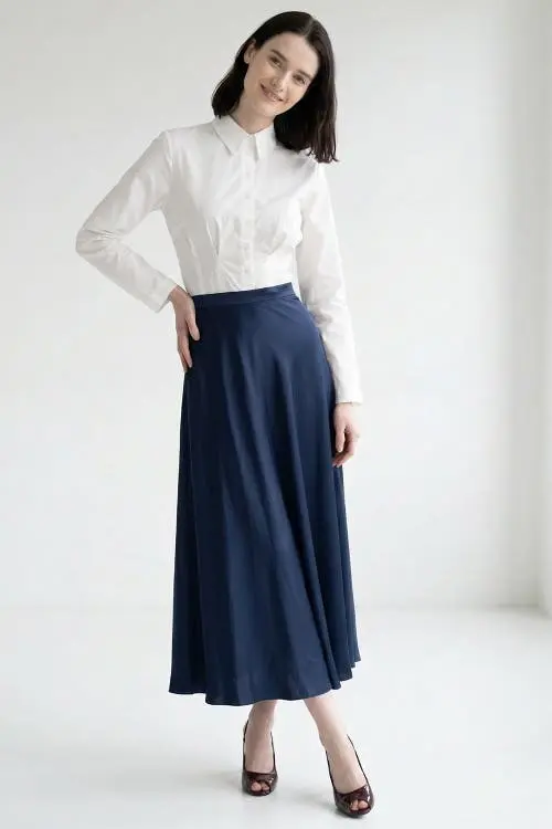 EXQUISE Nayaine A Line Zippered Midi Skirt - Navy