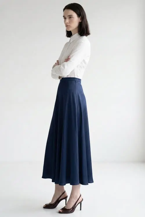 EXQUISE A-line Zippered Midi Skirt